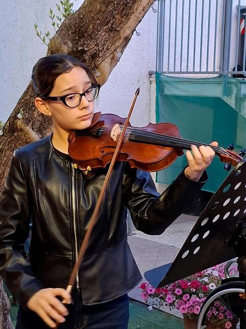 Cesena, Marta a 12 anni pluripremiata grazie al suo talento al violino
