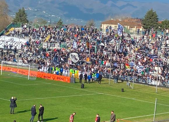 Diretta Lucchese-Cesena 0-1 finale: sabato può esserci il primo match point (rivivi il live)
