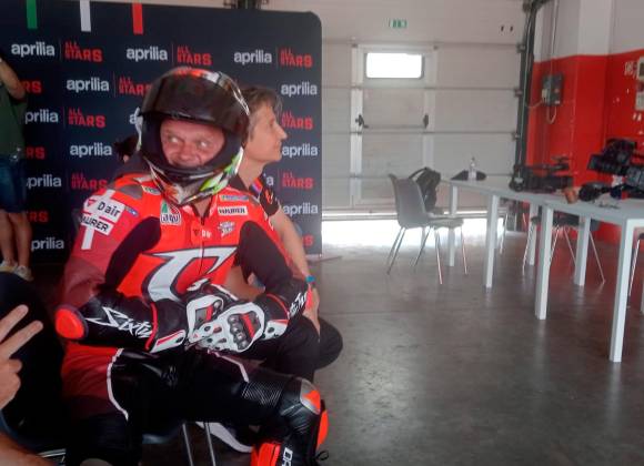 Motociclismo, Capirossi vince l’Aprilia All Stars: “Ho scelto il ...