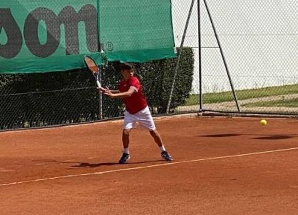 Tennis, Pietro Ricci in semifinale al trofeo "Ego" della Pol.2000 Cervia