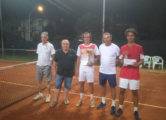 Tennis, Rondoni vince il torneo della Pol. Buscherini