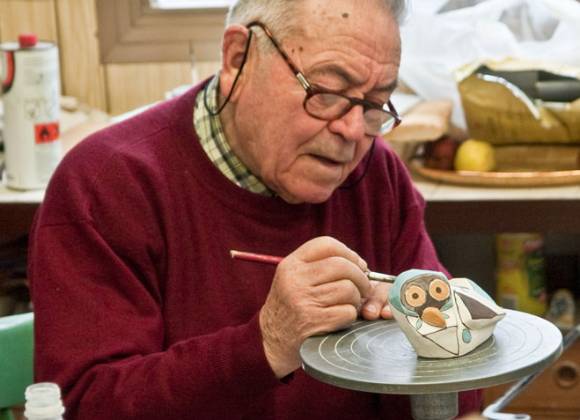 Faenza, una mostra per ricordare il ceramista Mario Pezzi