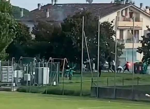Ravenna, sassaiola alla partita di Prima categoria emessi 8 daspo ...