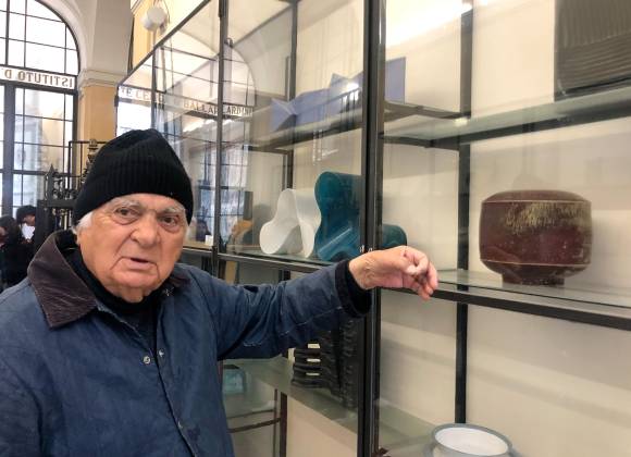 Faenza, la morte di Panos Tsolakos, mito dell’arte ceramica. Il sindaco ...