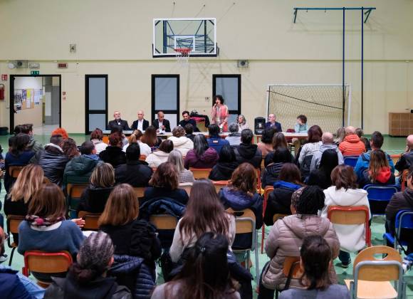 Cesena, gli studenti della media Anna Frank a Palazzo Mazzini Marinelli ...