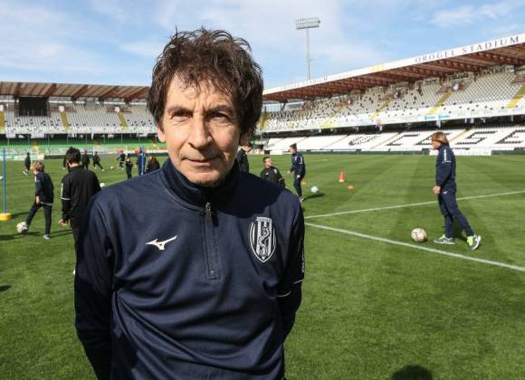 Calcio, Buratti confermato presidente regionale Aiac