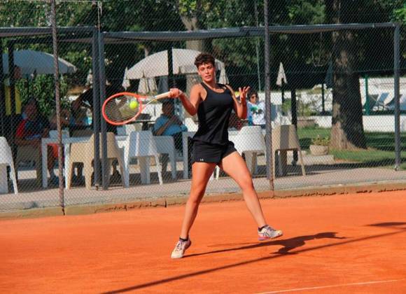 Tennis, Emma Ferrini in grande evidenza al Villa Carpena