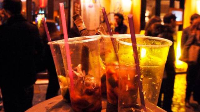 Forlì, divieto vendita alcolici in vetro o lattina per la Notte Rosa