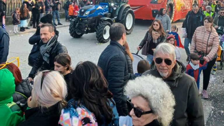 Forlì. Centinaia di persone al Carneval Park di Vecchiazzano VIDEO