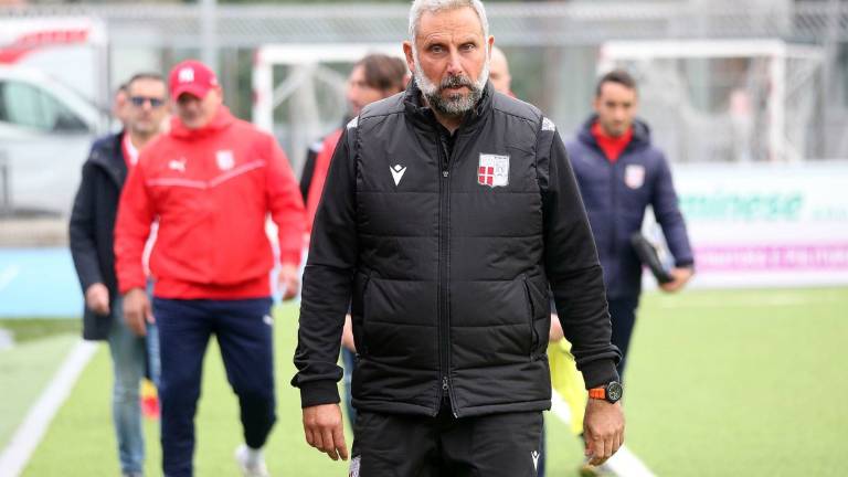 Calcio C, Alle 20.30 al Romeo Neri contro il Fiorenzuola. Gaburro ... Calcio C, Alle 20.30 al Romeo Neri contro il Fiorenzuola. Gaburro ...