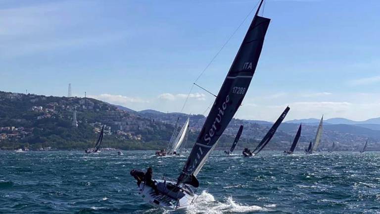 Vela, Mr Hyde, la barca più piccola vince il titolo italiano offshore ...