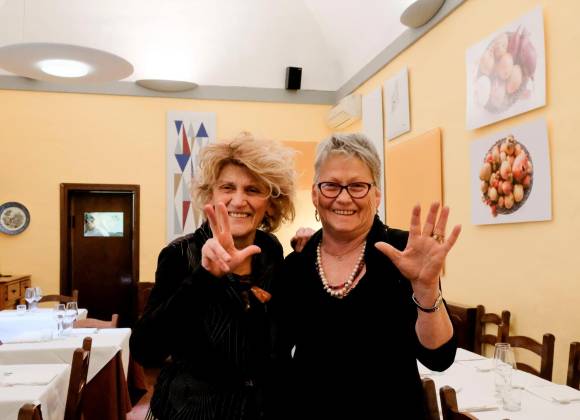 Imola, Ambra e Rosa cedono l’Osteria del Vicolo Nuovo dopo 40 anni